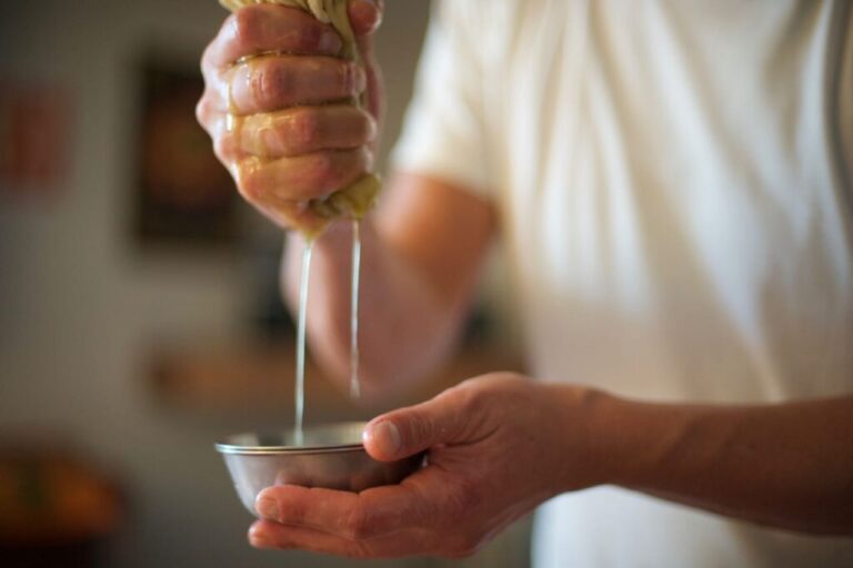 Janu Basti - Ayurveda Firenze - Il Tempio di Murugan